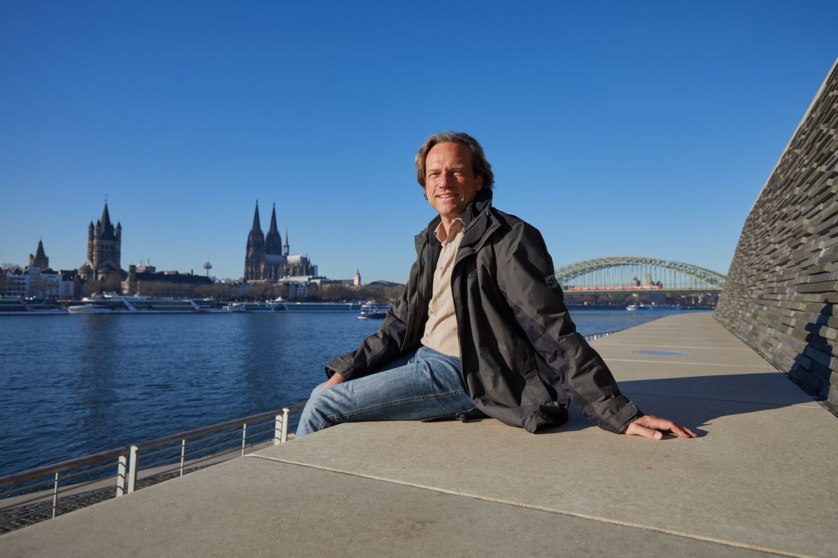 Prof. Dr. Lars Ribbe